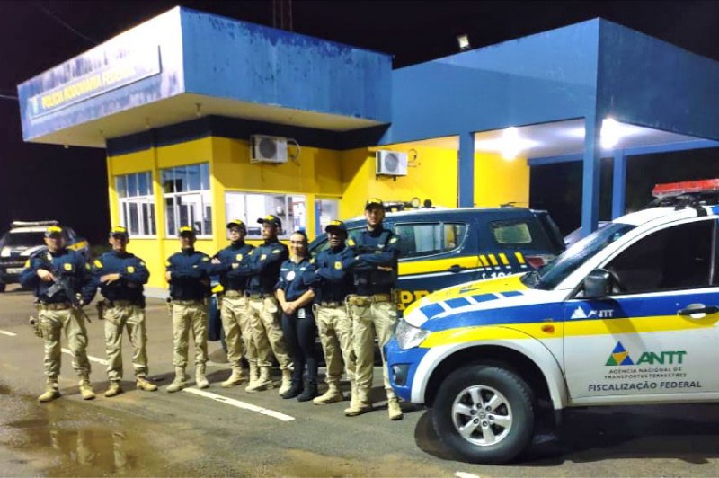 PORTO SEGURO | Blits da PRF juntamente com ANTT visam transporte de ...